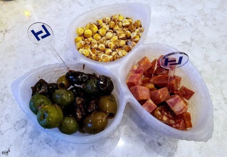 Bar Collins at the Loews Miami Beach Hotel, Miami FL - Karyl's Kulinary ...